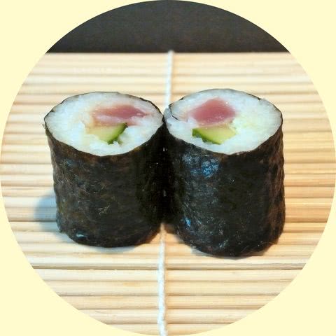 SUSHI-TSU: Recipe: Tuna-Maki (spicy)